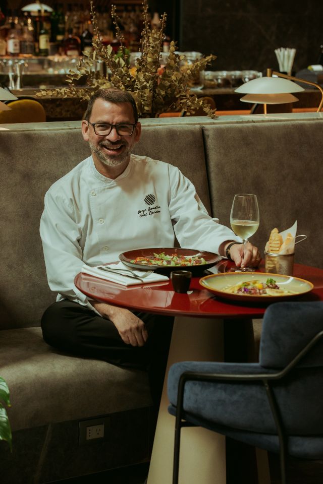 El CHEF JORGE ZAMALLOA crea nuevas tendencias para LA COCINA EN PLURAL