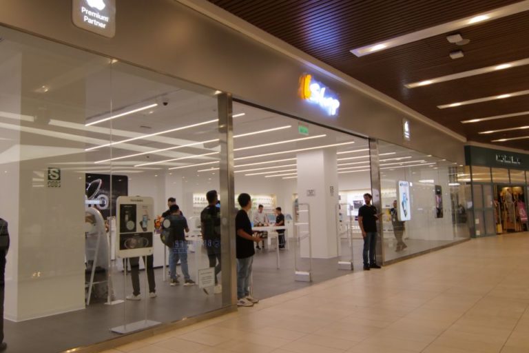 iShop inaugura su tienda más grande del país en Jockey Plaza